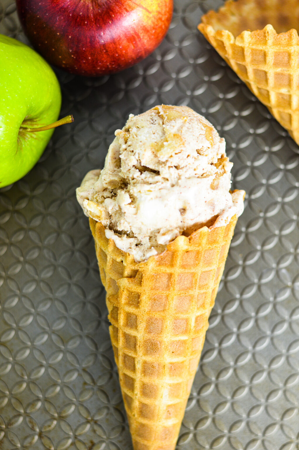 No Churn Apple Cinnamon Ice Cream - A Taste of Madness